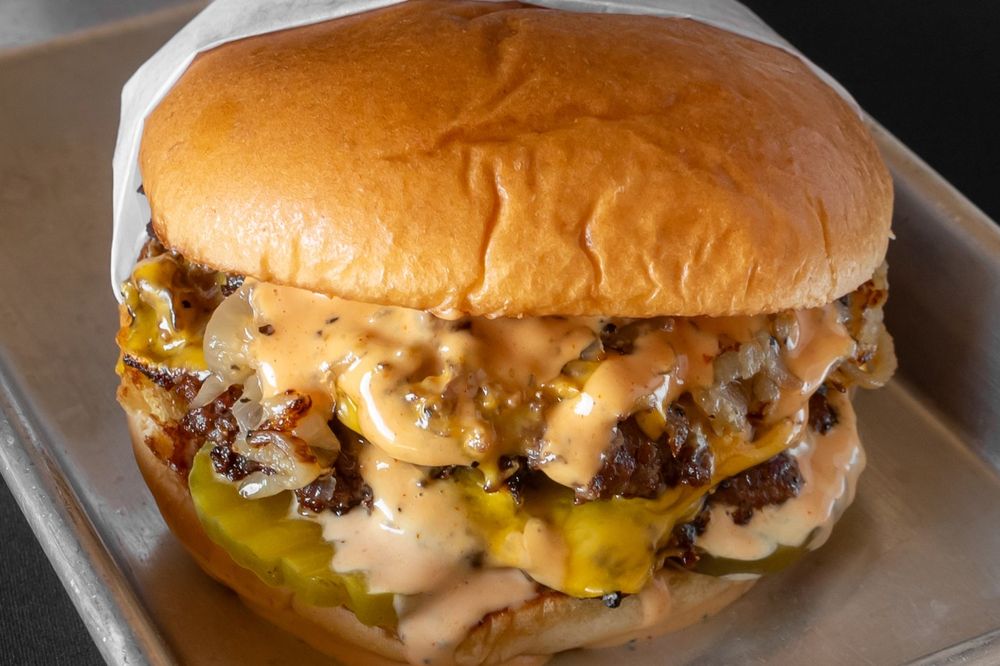 BARK & CHAR SMASHBURGER - Updated July 2025 - 41 Photos & 82 Reviews - 5528 Satsuma Ave, North ...