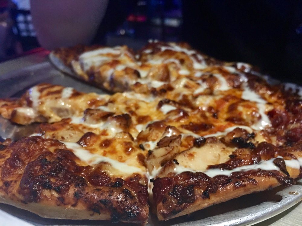 ZEPPELIN’S PIZZERIA & BAR - CLOSED - Updated July 2025 - 82 Photos & 73 ...