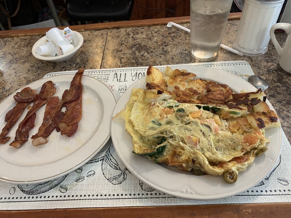 SPRINGFIELD DINER - Updated October 2025 - 12 Photos - 1955 PA-212 ...