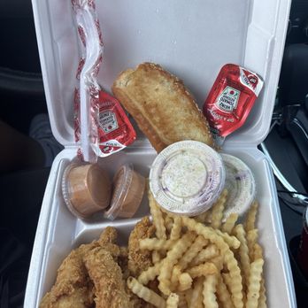 RAISING CANE’S CHICKEN FINGERS - Updated January 2026 - 13 Reviews ...