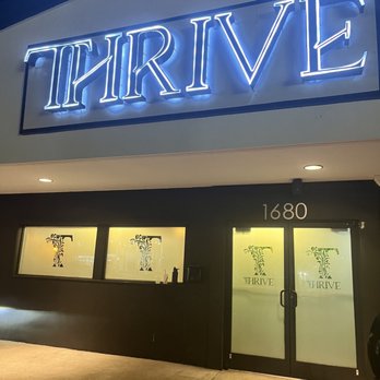 THRIVE RESTAURANT AND BAR - Updated September 2025 - 78 Photos & 29 ...