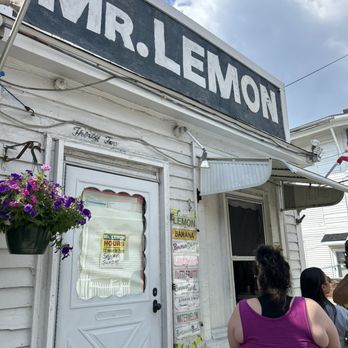MR LEMON - Updated December 2025 - 38 Photos & 90 Reviews - 32 Hawkins ...