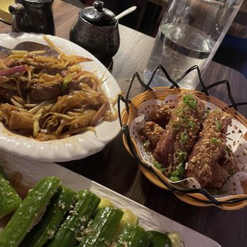 YUM CHA CHINESE KITCHEN AND BAR - Updated December 2024 - 153 Photos ...