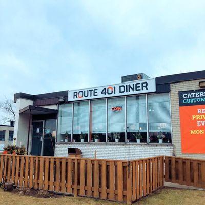 ROUTE 401 DINER - 59 Photos & 59 Reviews - 2 Ronson Drive, Toronto ...