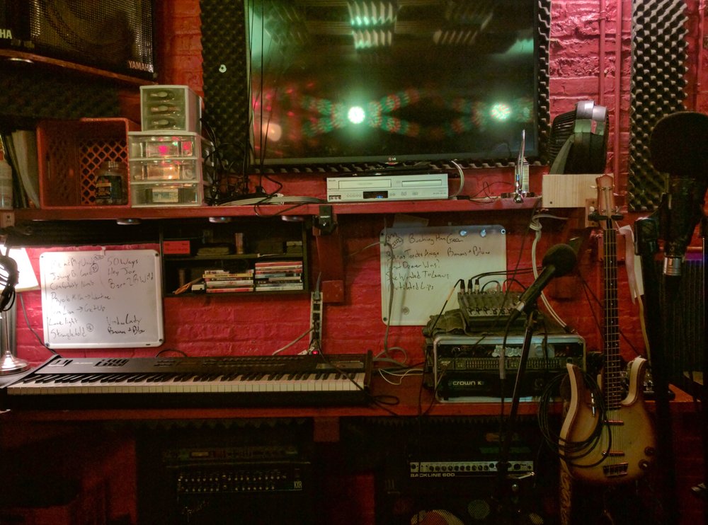 THE MUSIC LAB - Updated July 2025 - 11 Photos - 3618 N Lincoln Ave ...