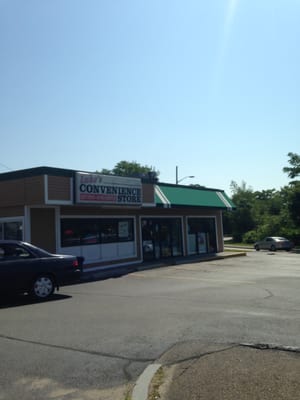 LUKE’S CONVENIENCE STORE - Updated September 2025 - 411 Pond St, Braintree, Massachusetts ...
