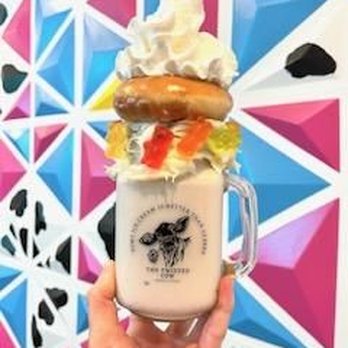 THE TWISTED COW - Updated February 2025 - 77 Photos & 22 Reviews - 250 ...