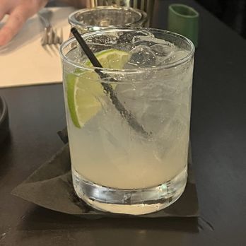 BAR REVERIE - Updated March 2025 - 50 Photos & 46 Reviews - 4017 ...