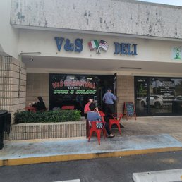 V & S ITALIAN DELI & SUBS - Updated December 2025 - 604 Photos & 806 ...