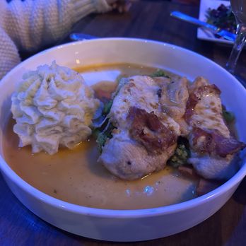 VOLO RESTAURANT LOUNGE - Updated October 2025 - 21 Photos & 14 Reviews ...