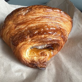 FRESH FLOURS - Updated April 2025 - 308 Photos & 269 Reviews - 432 8th ...