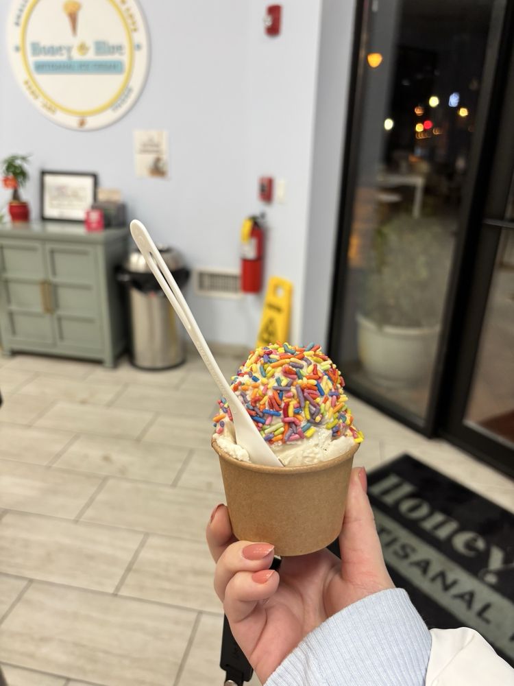 HONEY & HIVE ARTISANAL ICE CREAM - Updated August 2025 - 13 Reviews ...