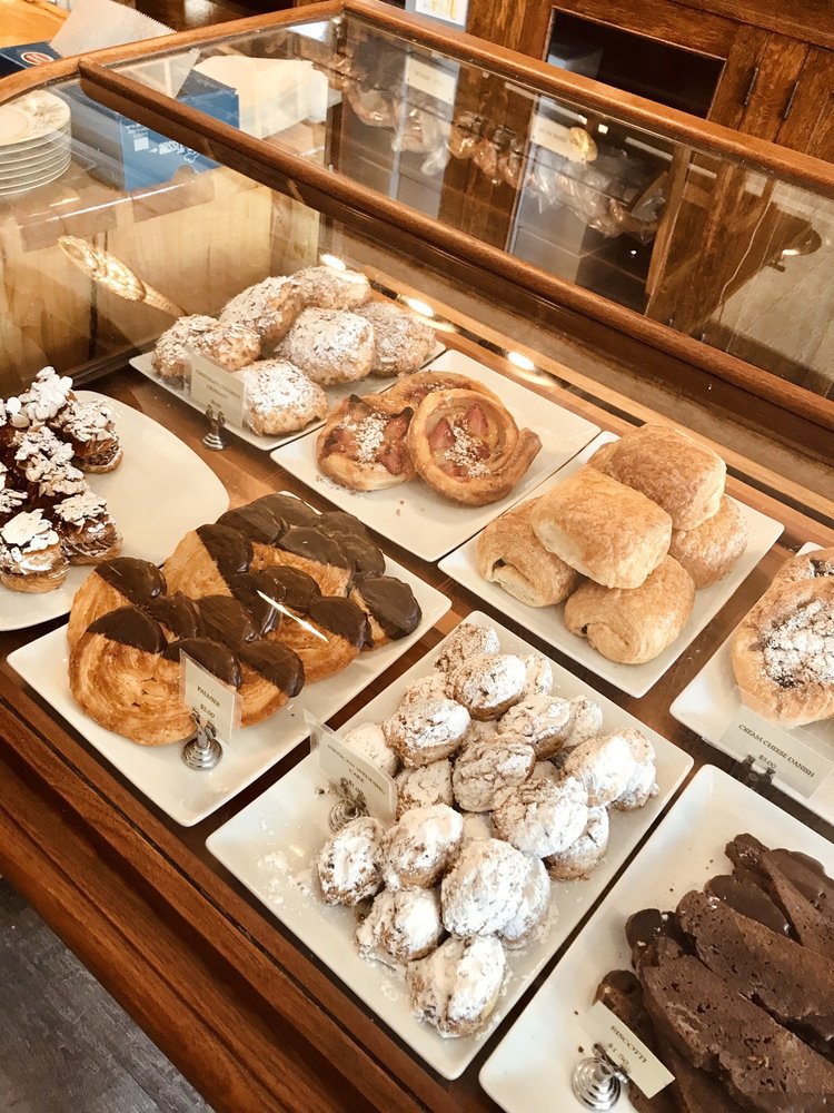 RENARDS EUROPEAN BAKESHOP - 20 Photos & 15 Reviews - 603 Water St ...