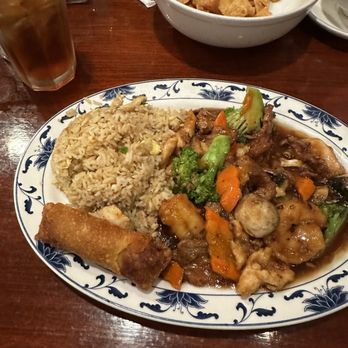 MENCIUS GOURMET HUNAN RESTAURANT - Updated December 2025 - 229 Photos ...