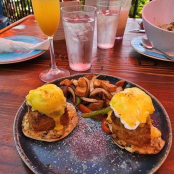 HOOK’D USVI - Updated January 2026 - 296 Photos & 212 Reviews - Red ...