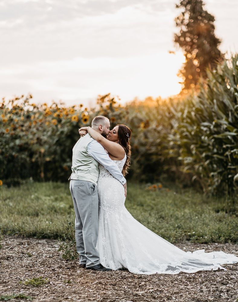 JONATHAN TUNG PHOTOGRAPHY - Updated October 2024 - 45 Photos - 18120 ...