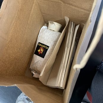 FLUFFIES HOT CHICKEN - HACKENSACK - Updated July 2025 - 312 Photos ...