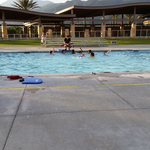 FONTANA PARK AQUATIC CENTER - 40 Photos & 44 Reviews - Swimming Pools ...
