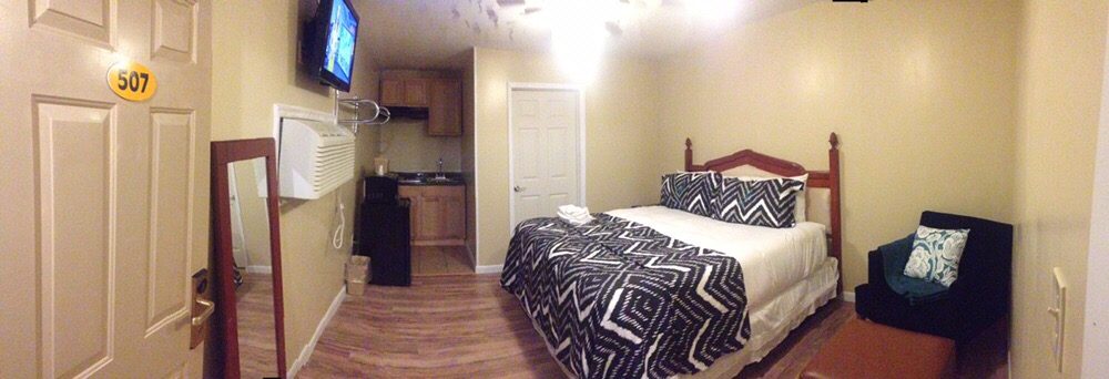 PLEASURE POINT INN & SUITES - Updated September 2025 - 1711 W Broad St ...