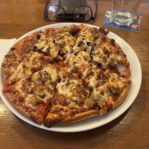 FOX RIDGE PIZZA BAR AND GRILL - 90 Photos & 123 Reviews - 711 W ...