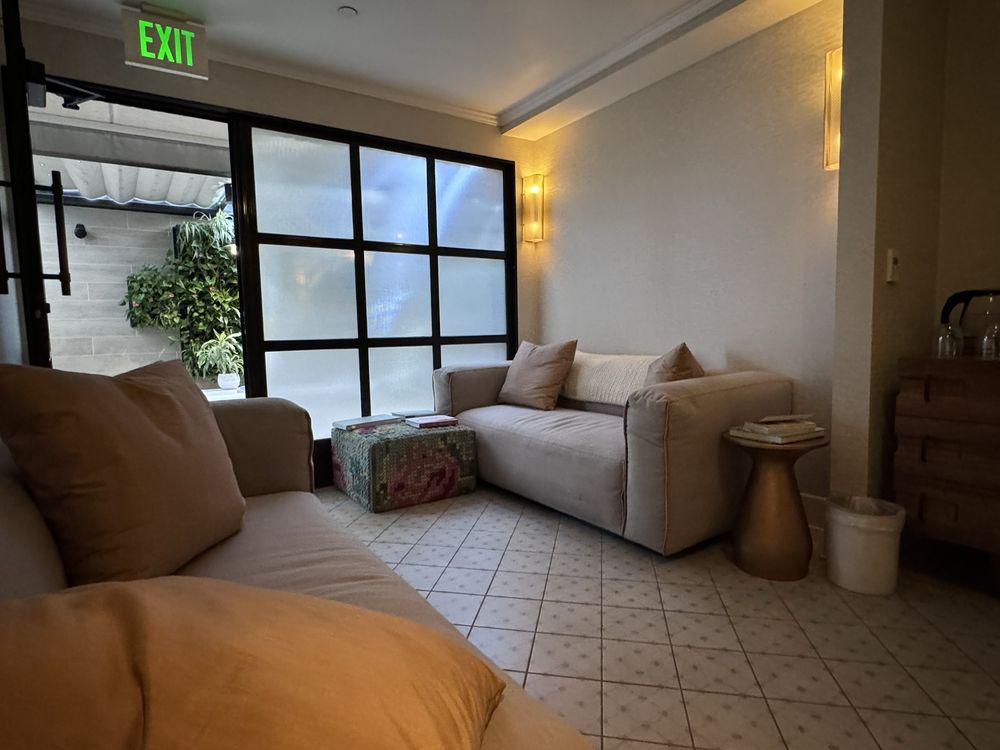 SPA PENDRY - Updated January 2026 - 118 Photos & 79 Reviews - 550 J St ...