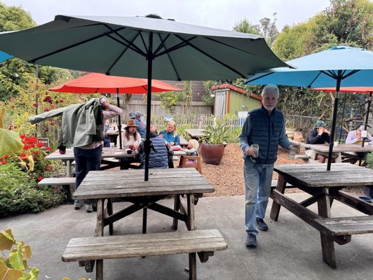 CAFE PHOENIX - Updated May 2025 - 143 Photos & 157 Reviews - 1360 G St ...