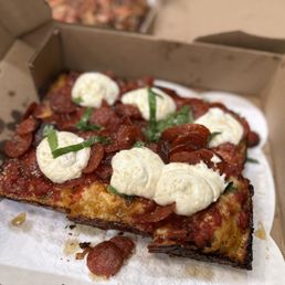 BUCKY’S PIZZA - Updated April 2025 - 76 Photos & 40 Reviews - 465 Main ...