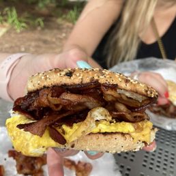 GW DELICATESSEN - Updated August 2025 - 158 Photos & 220 Reviews - 2133 ...