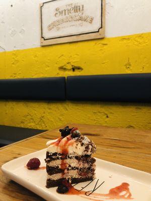 THE SMELLY CHEESECAKE CAFE - Updated July 2025 - 2-3 Albert Rd ...