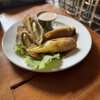 THE TOASTED FROG - Updated July 2025 - 116 Photos & 182 Reviews - 305 ...