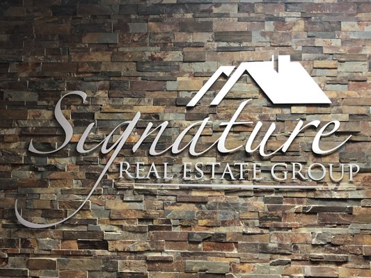 CHRISTIE STARK - SIGNATURE REAL ESTATE GROUP - Updated October 2025 - 13 Reviews - 6605 Grand ...