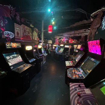 PLAYER 1 VIDEO GAME BAR - ORLANDO - Updated January 2025 - 428 Photos ...