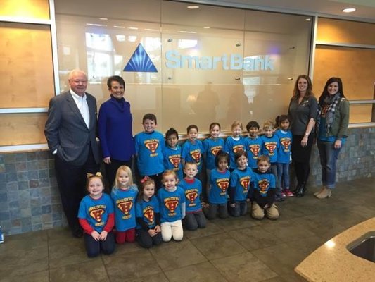 SMARTBANK - Updated June 2026 - 27 Photos - 1011 Pkwy, Sevierville ...