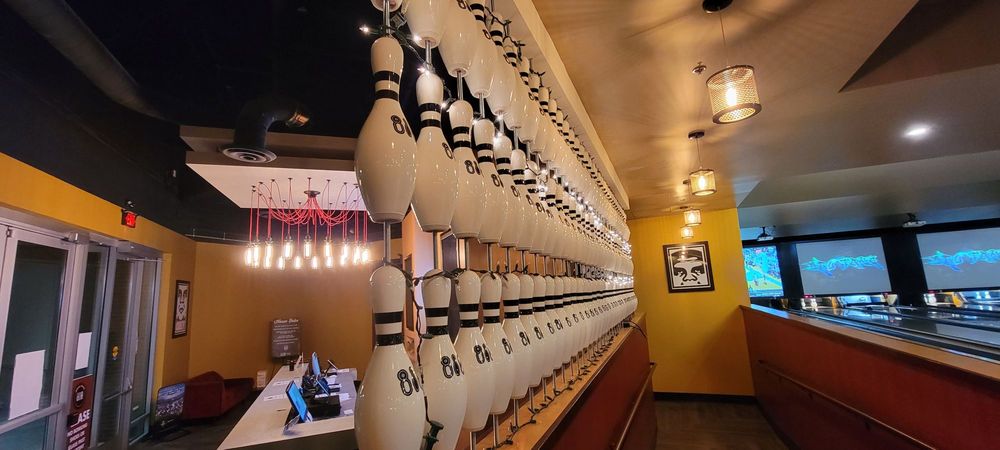 810 BILLIARDS & BOWLING - HOUSTON - Updated July 2024 - 59 Photos & 50 ...