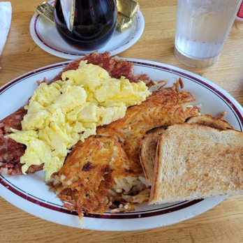 RED KETTLE - Updated April 2025 - 540 Photos & 624 Reviews - 54220 N ...