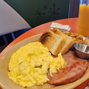 SNOOZE, AN A.M. EATERY - Updated August 2024 - 425 Photos & 242 Reviews ...