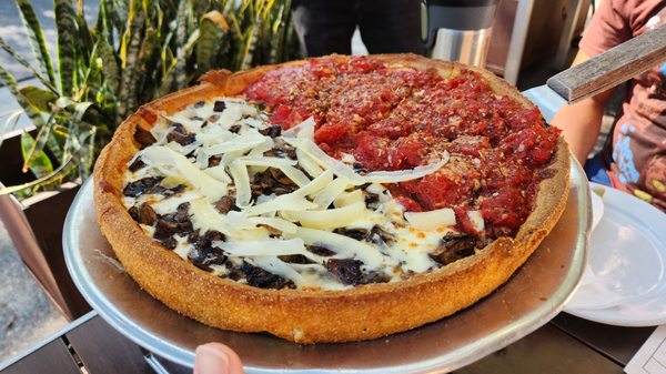 BLUE LINE PIZZA - Updated August 2025 - 1363 Photos & 1509 Reviews ...