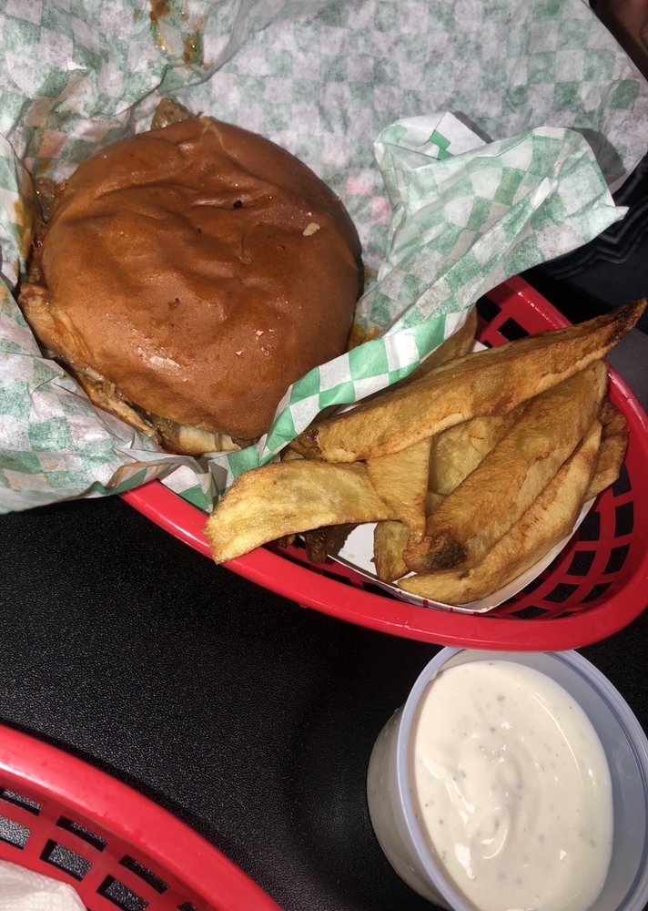 Leo & Susie's Famous Green Top Bar BBQ, Dora | Roadtrippers