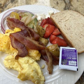 DOUBLETREE BY HILTON HOTEL TORRANCE - SOUTH BAY - Updated August 2025 ...