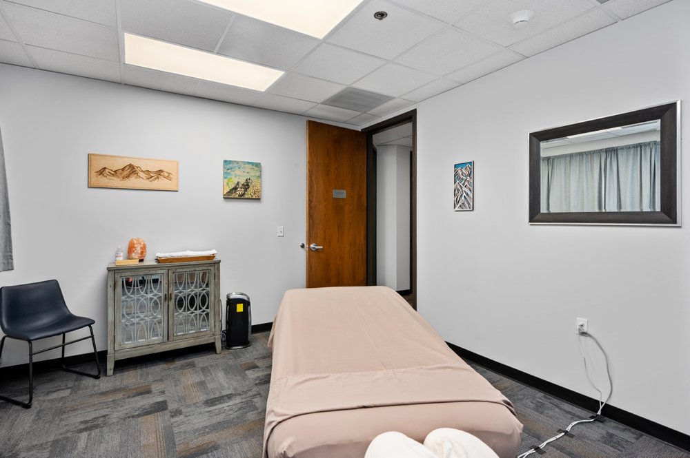 RENEW MASSAGE STUDIO - 31 Photos & 13 Reviews - 2801 Youngfield St ...