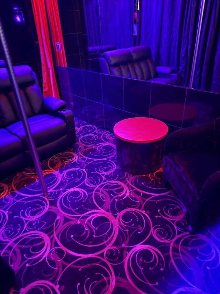 SILK EXOTIC MADISON - Updated October 2025 - 13 Photos & 23 Reviews ...