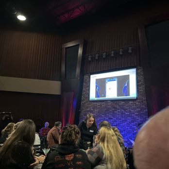 COLUMBUS FUNNY BONE COMEDY CLUB - 122 Photos & 137 Reviews - 145 Easton ...