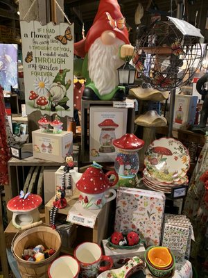 CRACKER BARREL OLD COUNTRY STORE - Updated October 2025 - 162 Photos ...