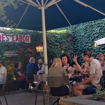 HOPLEAF BAR - Updated February 2025 - 1218 Photos & 2363 Reviews - 5148 ...