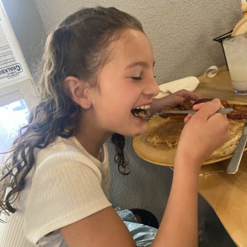 TAP ON THE ROCKS - Updated October 2025 - 76 Photos & 117 Reviews - 408 ...