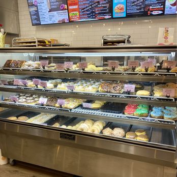UFFDA DONUTS - Updated April 2025 - 59 Photos & 39 Reviews - 13716 ...