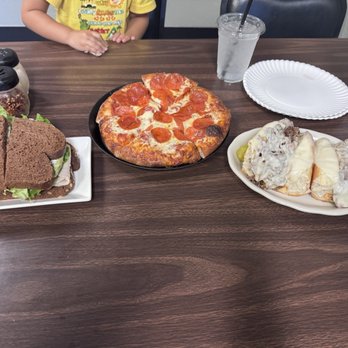 RIVERCRUST DELI - Updated January 2026 - 269 Photos & 297 Reviews ...