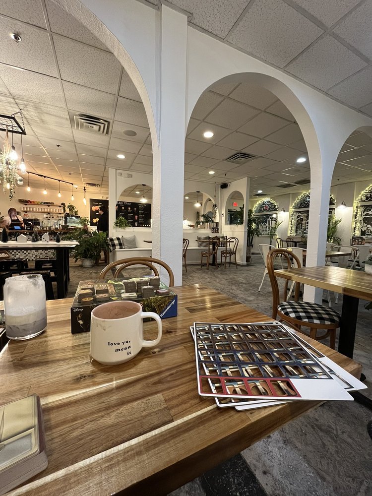 CAKE BAR - THE CAFE - - 44 Photos & 13 Reviews - 252 W Genesee St ...