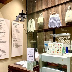 PORTLAND SATURDAY MARKET - 910 Photos & 586 Reviews - Arts & Crafts - 2 ...