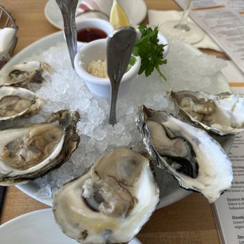 FLY ‘N’ FISH OYSTER BAR & GRILL - Updated April 2024 - 1365 Photos ...